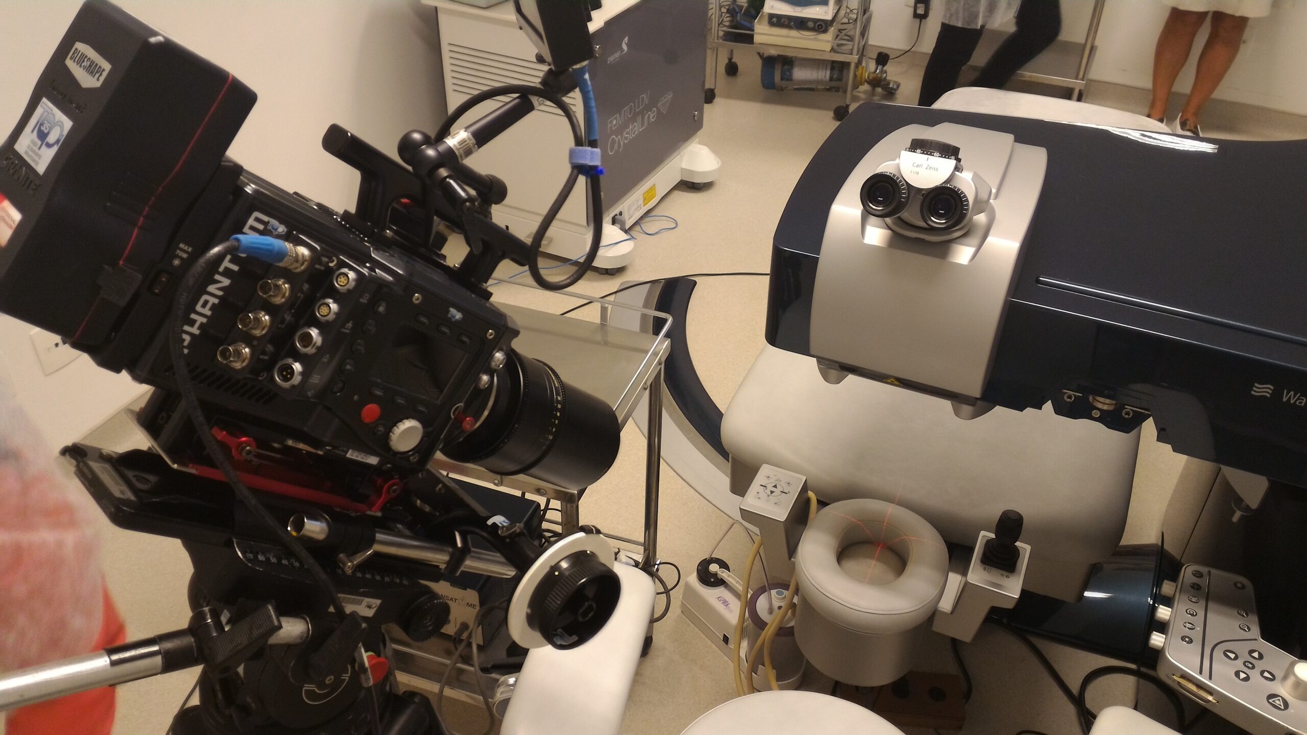 1ª cirurgia a laser captada a 1000 frames por segundo em 4K - RNP