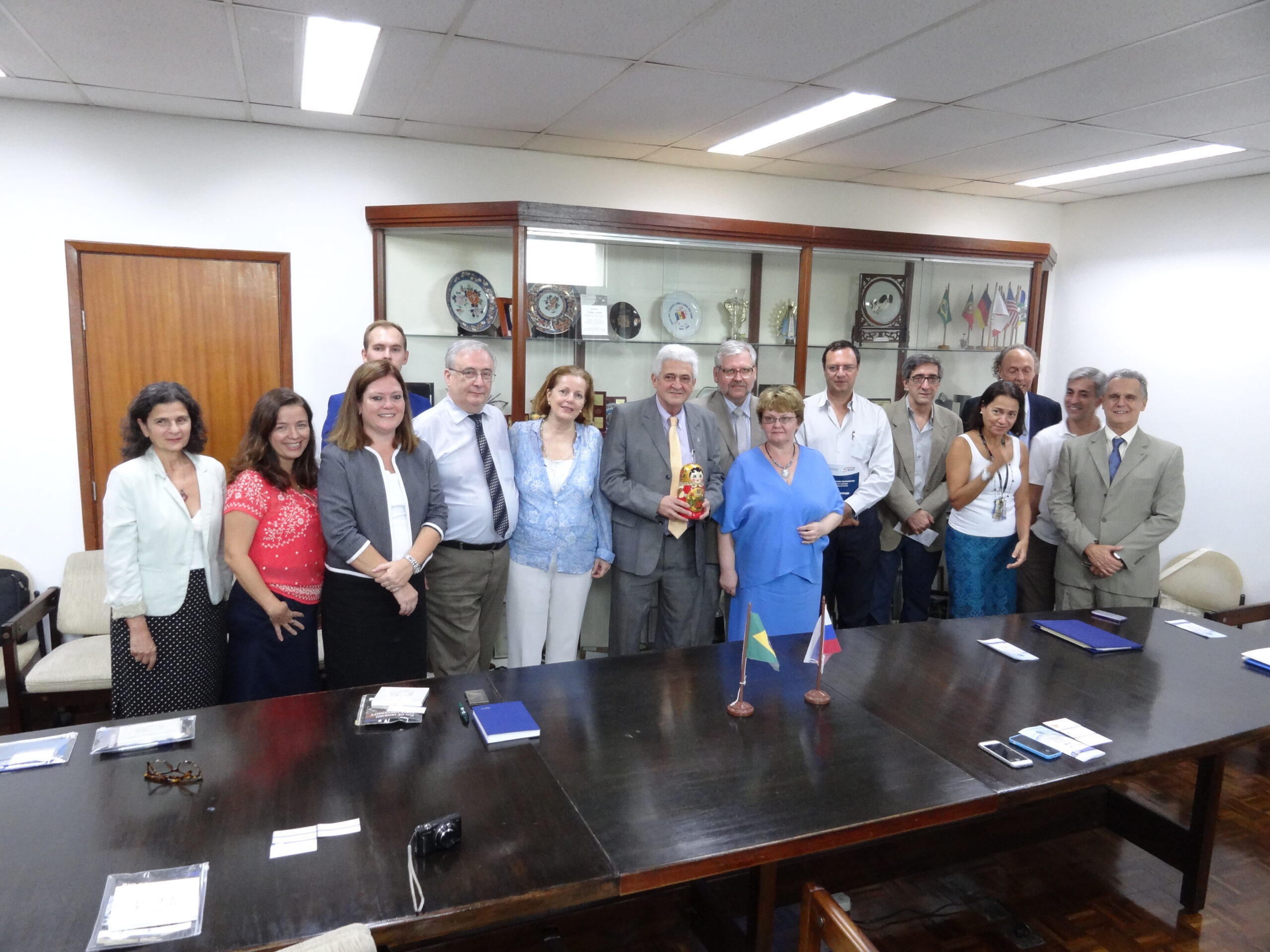 Delegação russa cumpre agenda no Brasil para promover telemedicina - RNP